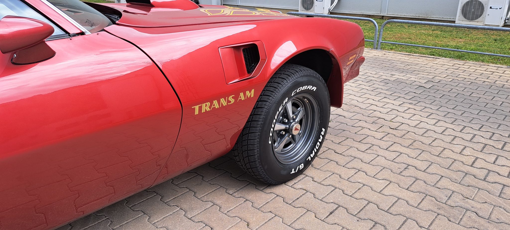 Exclusive Classic Cars Thailand | Bangkok Kult Klassix